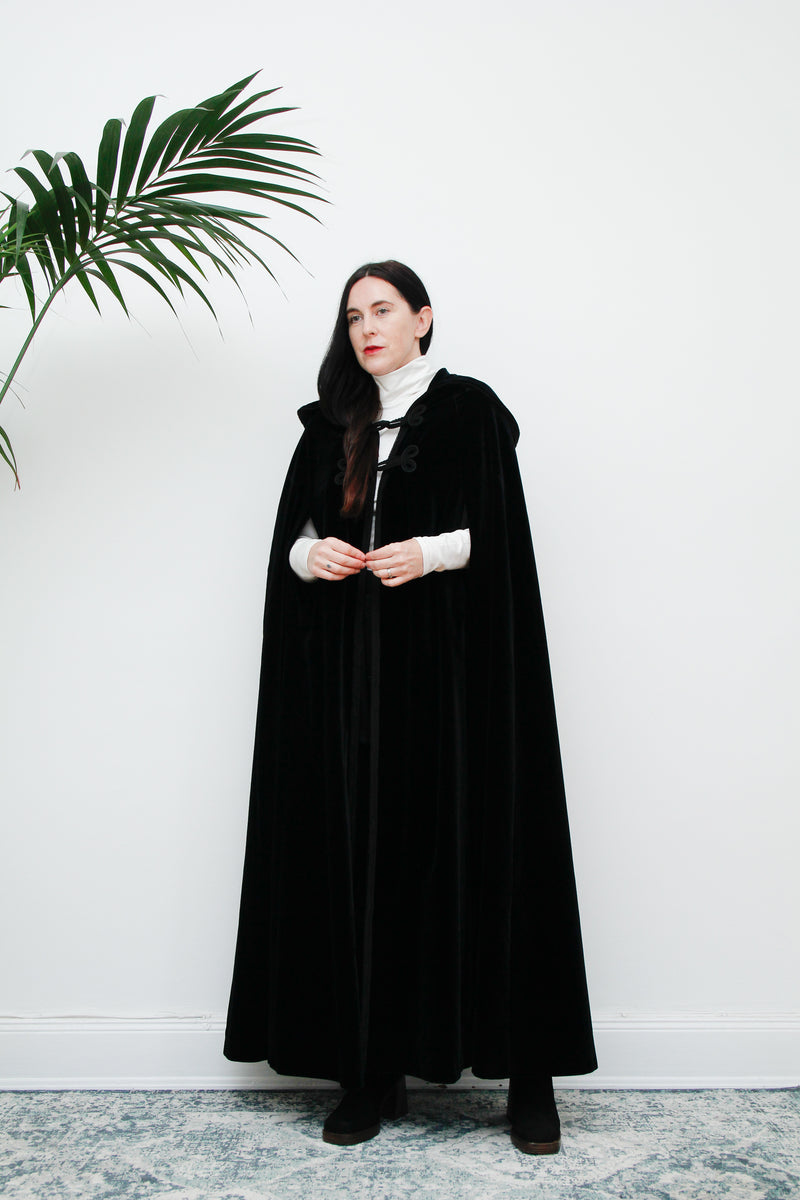 1960's Rare Velvet Black Hooded Opera Gothic Dramatic Maxi Cape ...