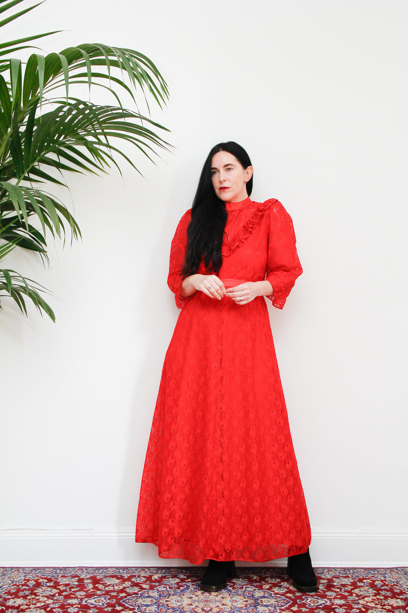 Vintage Gothic Red Floral Victorian Lace Dress – strobevintage